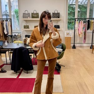 How to Buy the Perfect Trench Coat for Your French Wardrobe